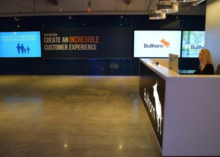 Bullhorn neemt cube19 over: "Nieuwe analytics producten die specifiek ...